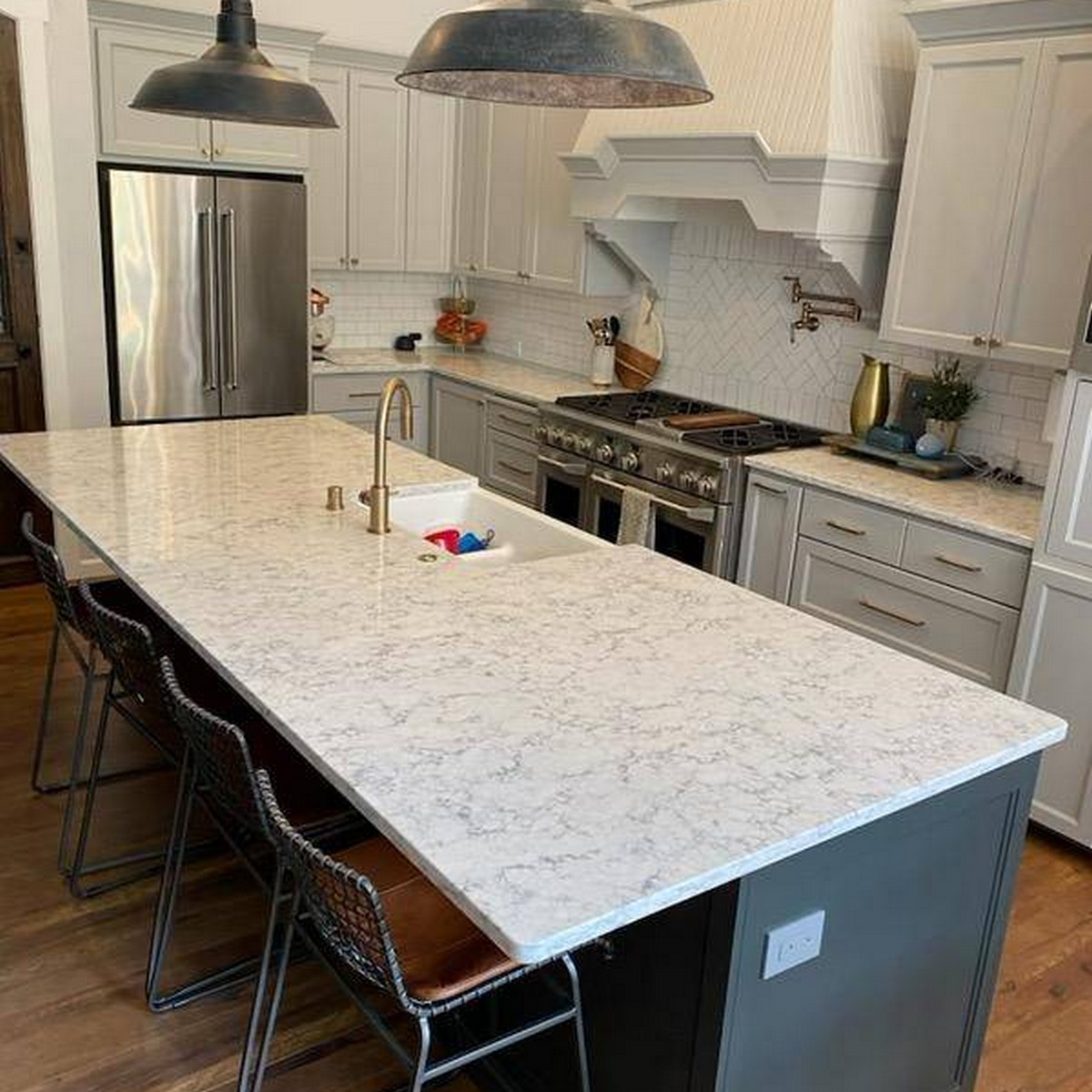 Countertop Fabrication Services for Home and Office Areas